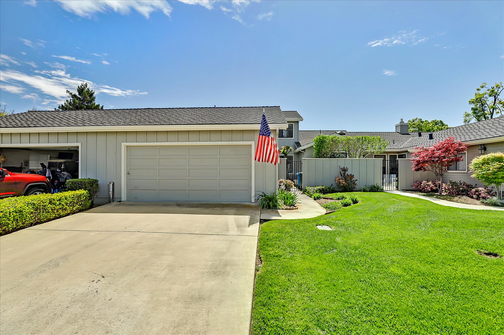 877 Helen Drive – Radix Real Estate